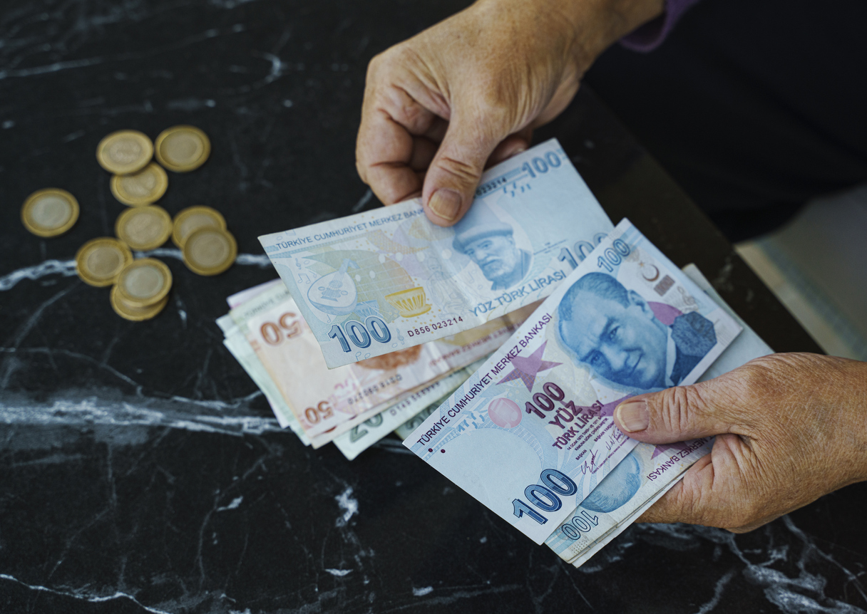 Turkey: Cash after the Earthquakes – Cash Essentials