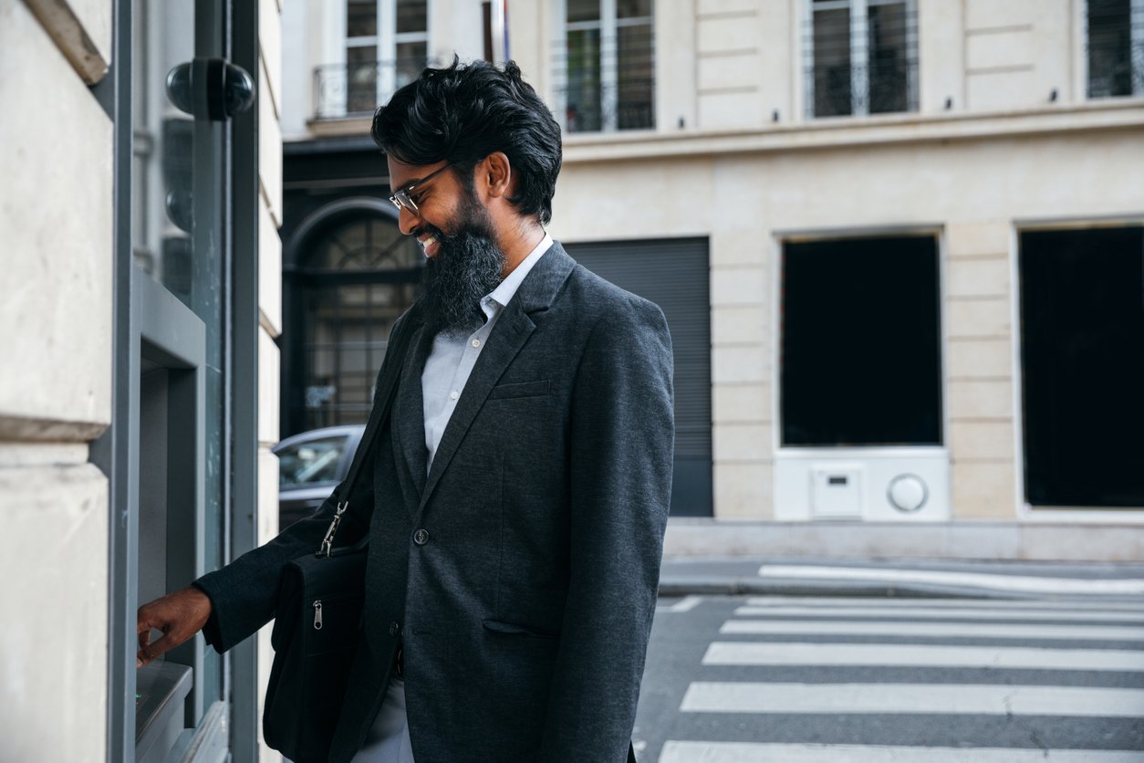 France: Cash Remains King – Cash Essentials